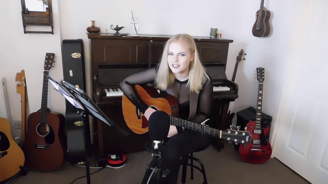 Kate McCabe @AcousticnightONLINE - YouTube