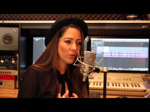 Vera Reissmüller - Make u feel my love - YouTube