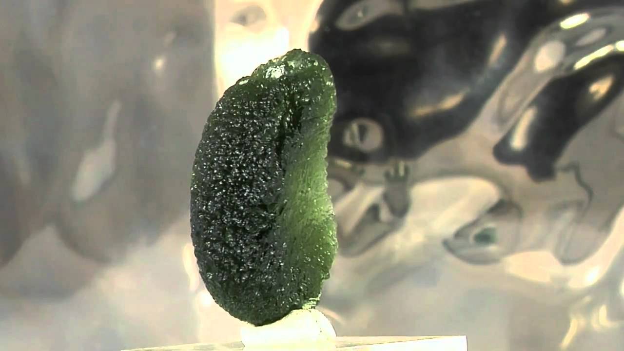 Breathtaking Emerald Green Natural Moldavite Stone - YouTube