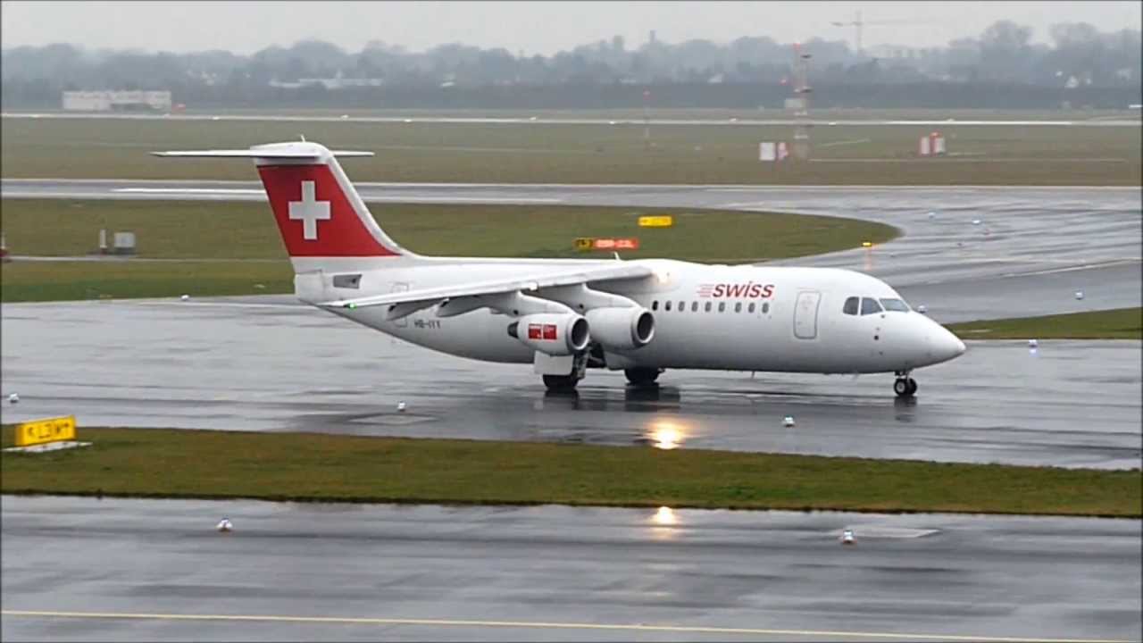 Mini Jumbo:Swiss Avro RJ-100 takeoff at Dusseldorf - YouTube