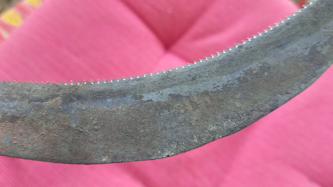 sickle teeth process | public blacksmith - YouTube