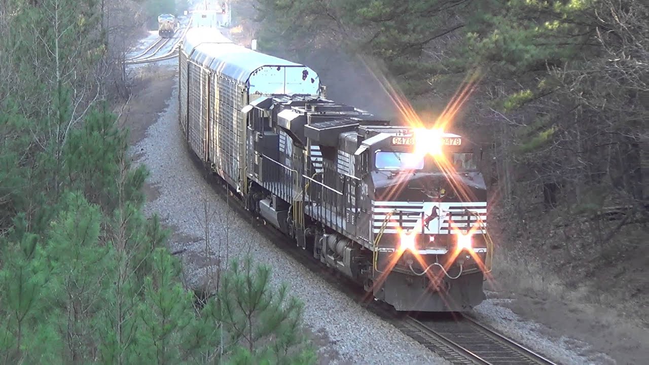 NS 9478 (GE C44-9W) leads NS V18 - YouTube