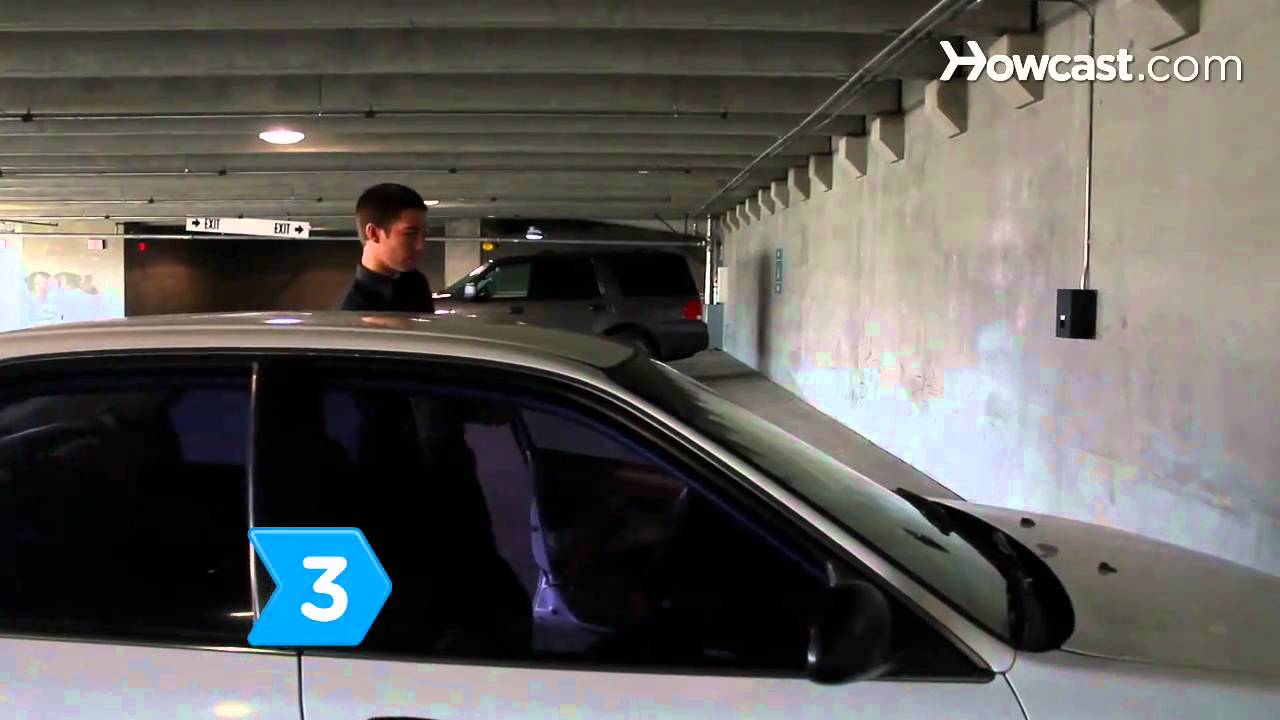 How to Recognize Claustrophobia Symptoms - YouTube