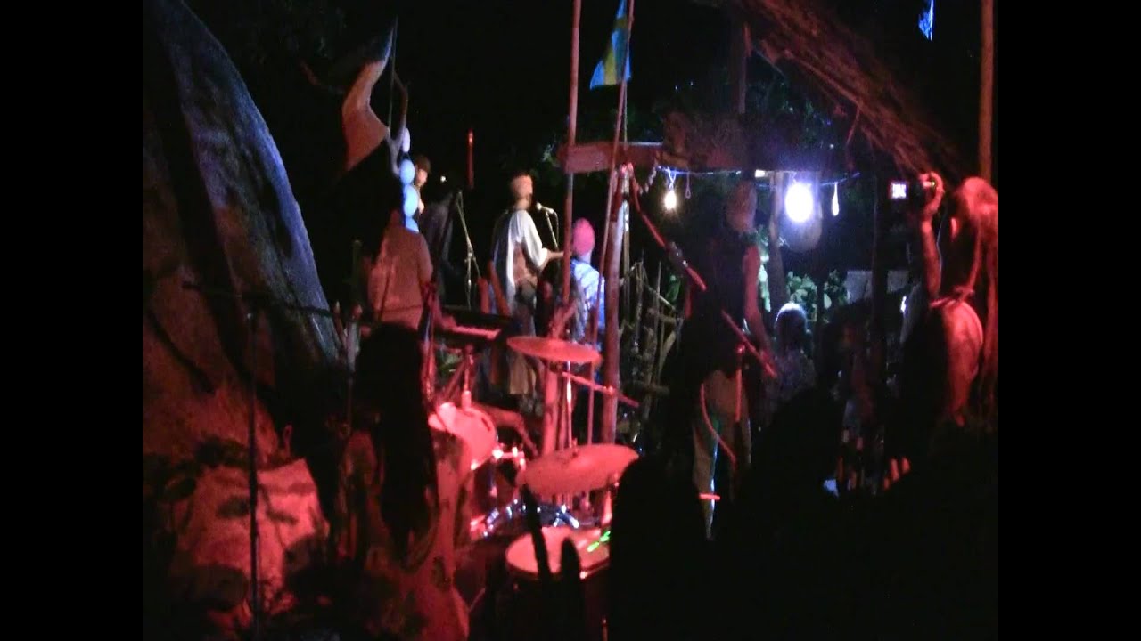 Koh Samui Job2Do Concert 31.7.2009 Part IV (Doo ter tum) - YouTube