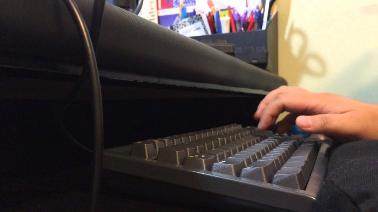 BTC 5100c keyboard typing sound - YouTube