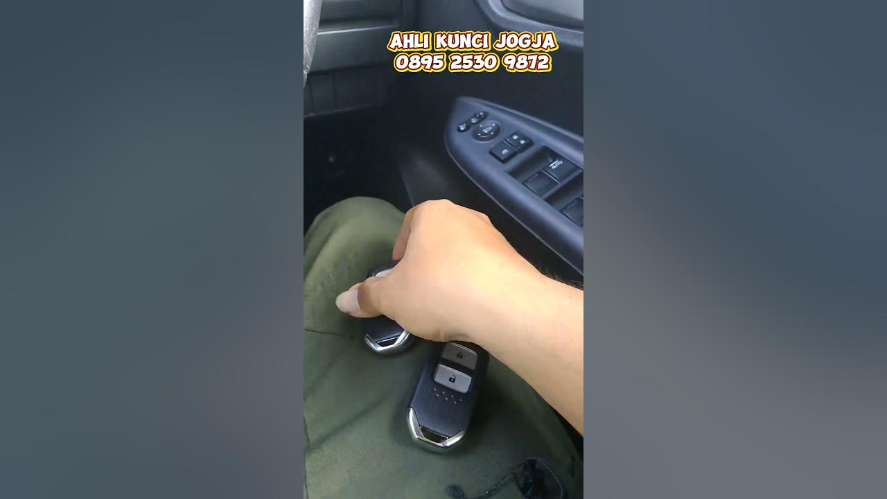 Honda Jazz GK5 | Duplikat Remote Keyless | Jogja 0895 2530 9872 Ahli Kunci Immobilizer Jazz RS S ...