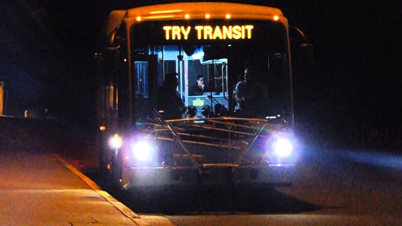 Mountain Line Gillig BRT bus in Flagstaff AZ - YouTube