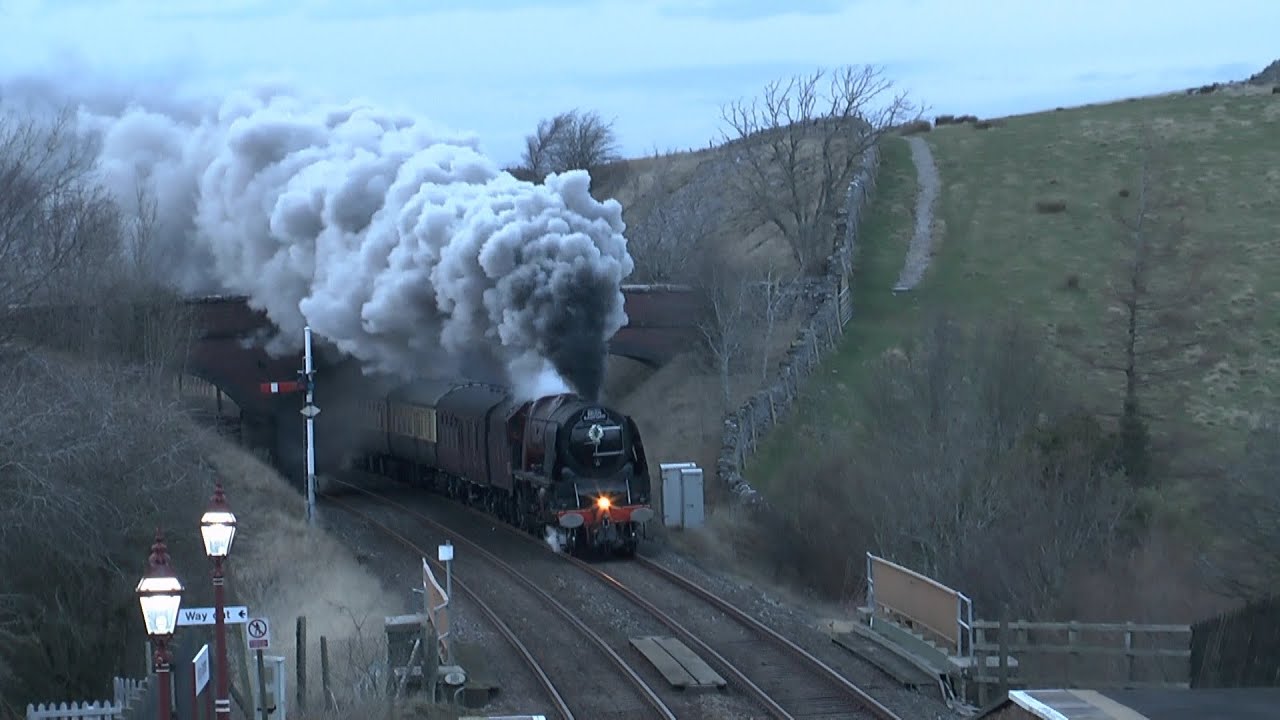 'The Duchess' LMS 6233 steaming back in the Northwest 12/03/22 - YouTube