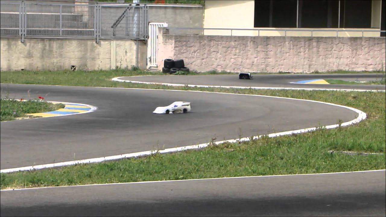 on road Nitro Speed RC car - YouTube