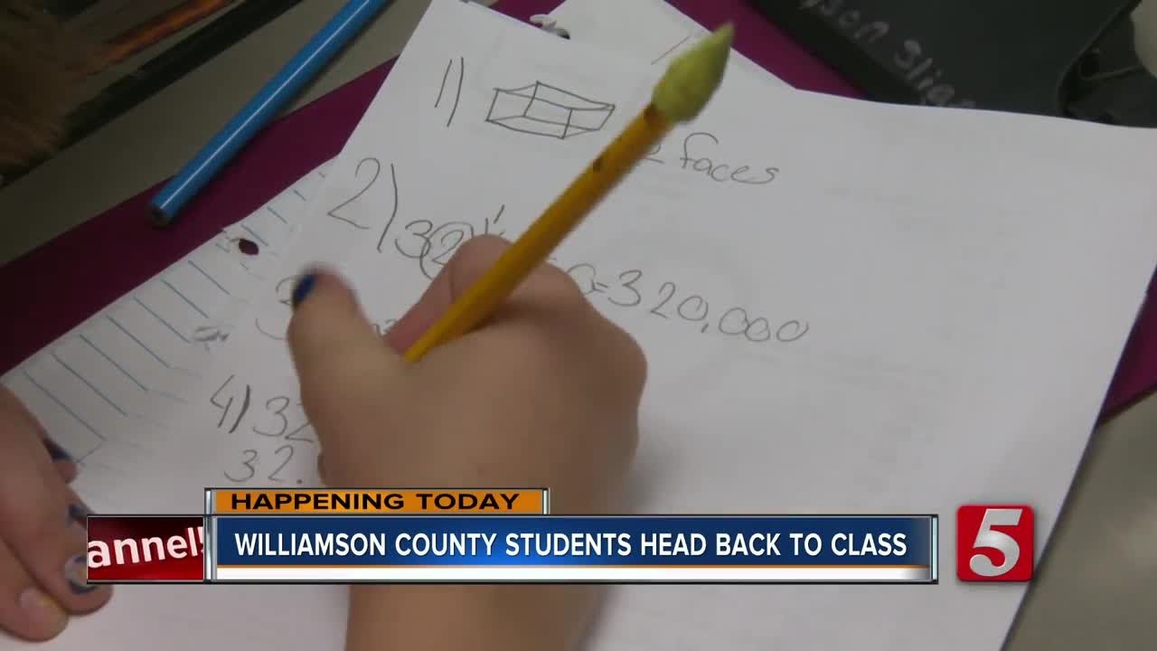 Williamson County Schools Head Back To Class - YouTube