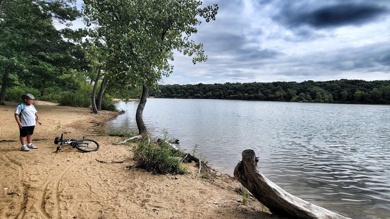 Summer morning Bike Ride at Hempstead Lake State Park - YouTube