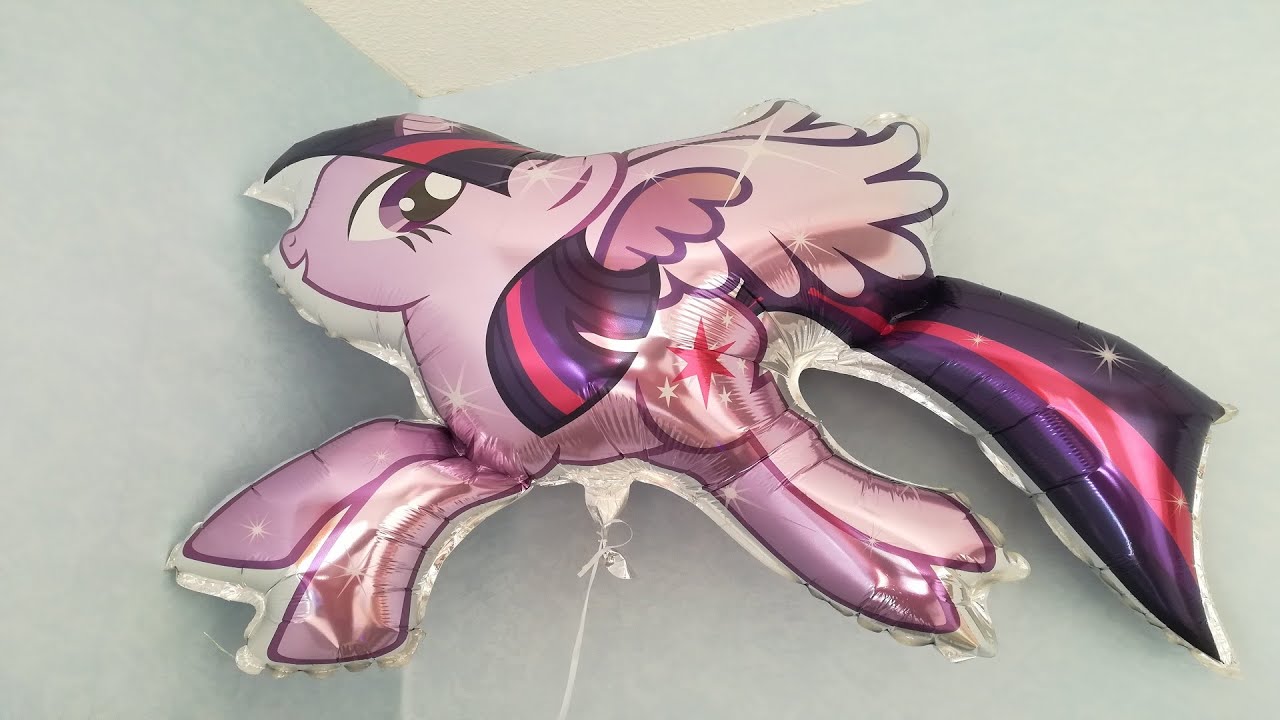 My little pony Twilight balloon - YouTube