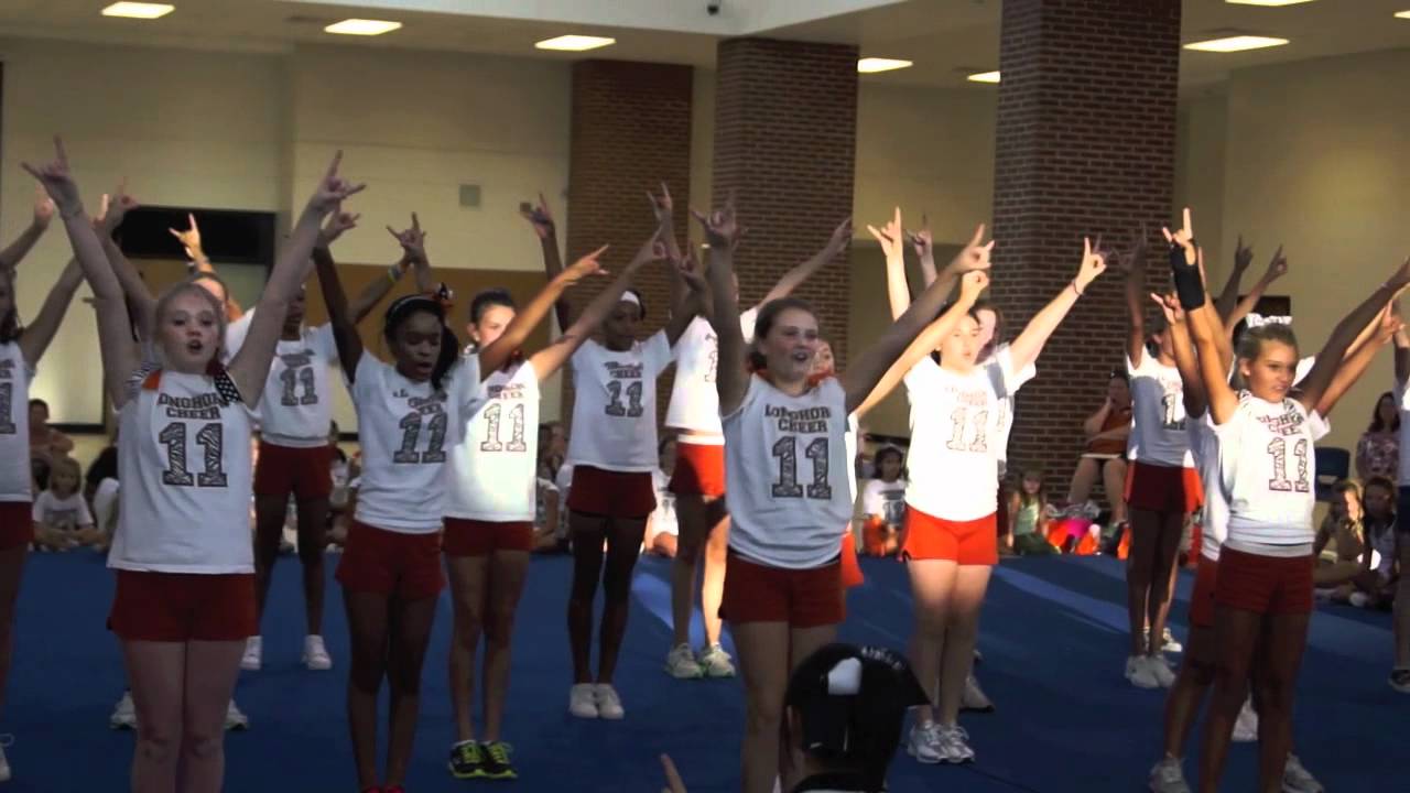 7th grade LL cheer camp routine - YouTube