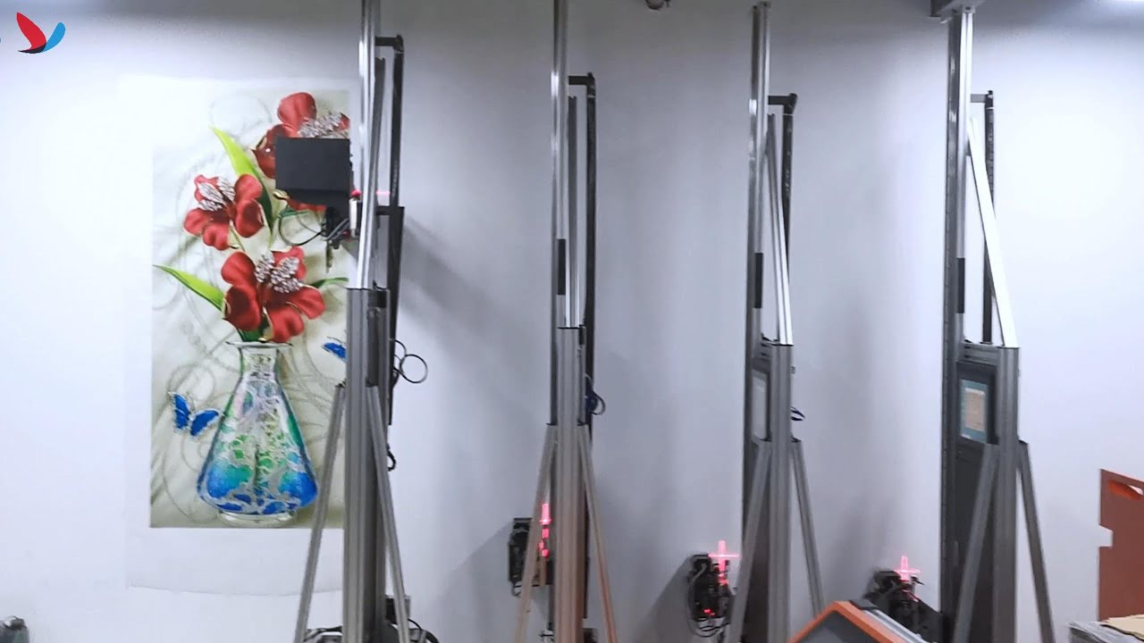 Wall Printer in operation - YouTube