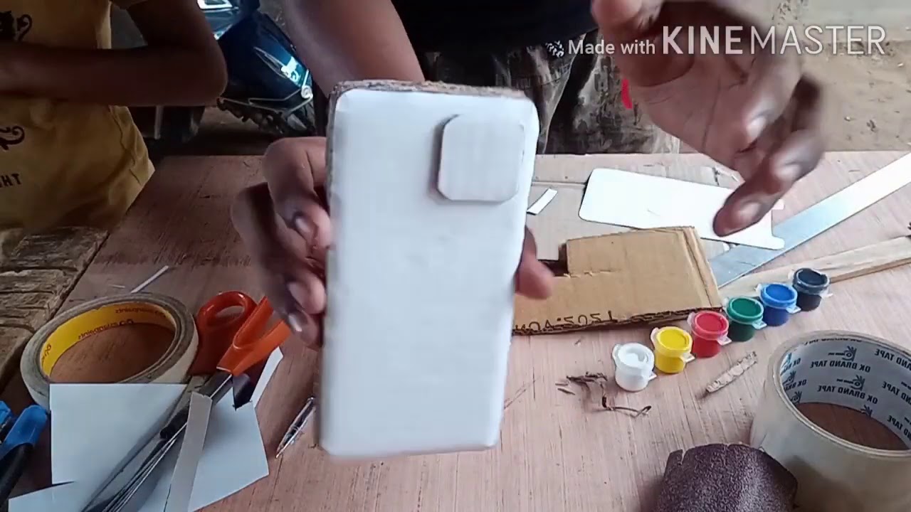 Making iPhone 11 pro max from cardboard - YouTube
