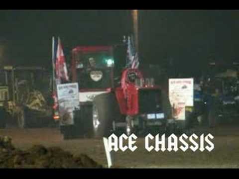Tractor Pull Engine Explosion - YouTube