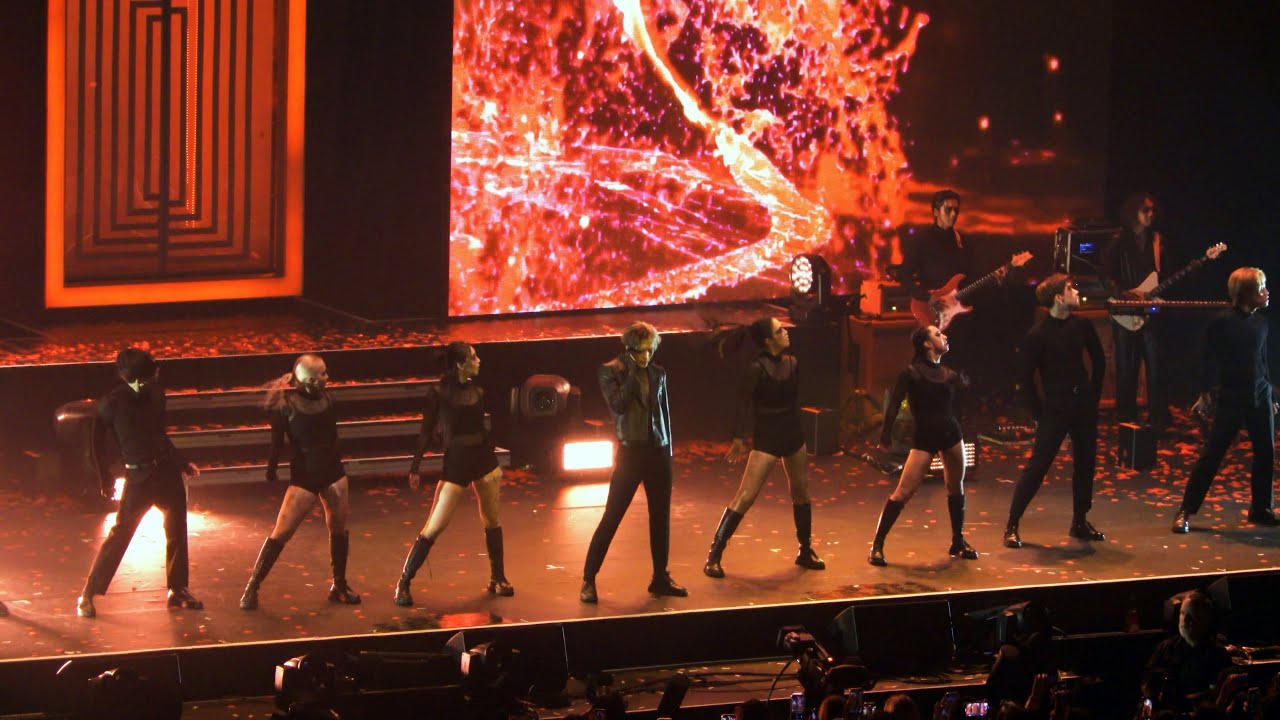 230428 Jackson Wang - "Come Alive" at MAGIC MAN Tour in San Francisco ...