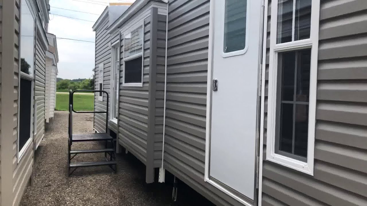 Tour of a 2020 Forest River Quailridge 39DLB2 Park Model RV - YouTube