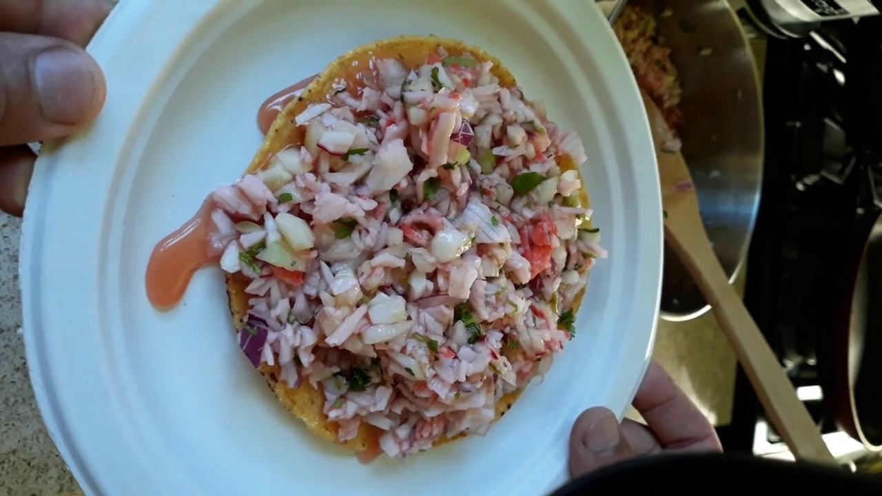 TOSTADAS CON IMITACION CANGREJO..JAIVA - YouTube