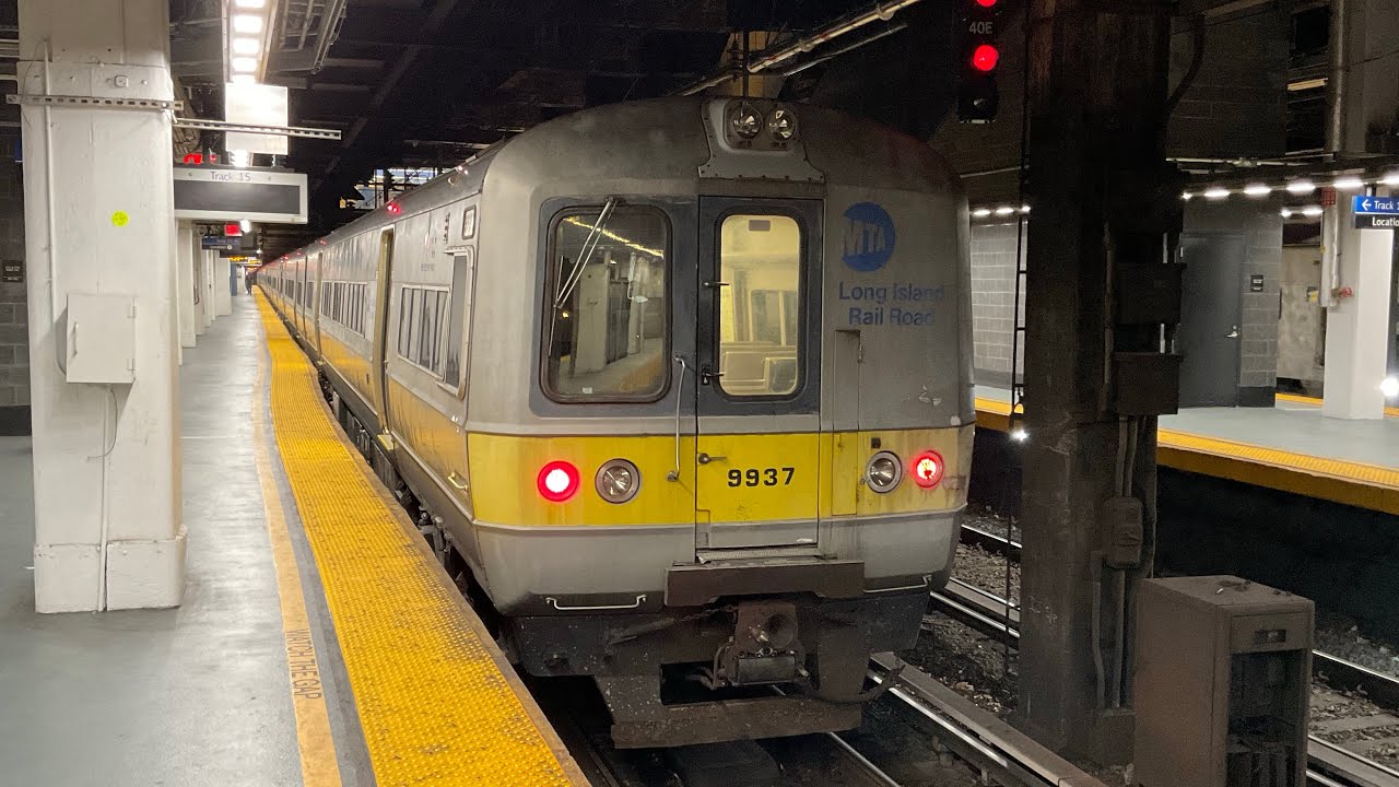 LIRR M3 at Pennsylvania station (iPad view) - YouTube