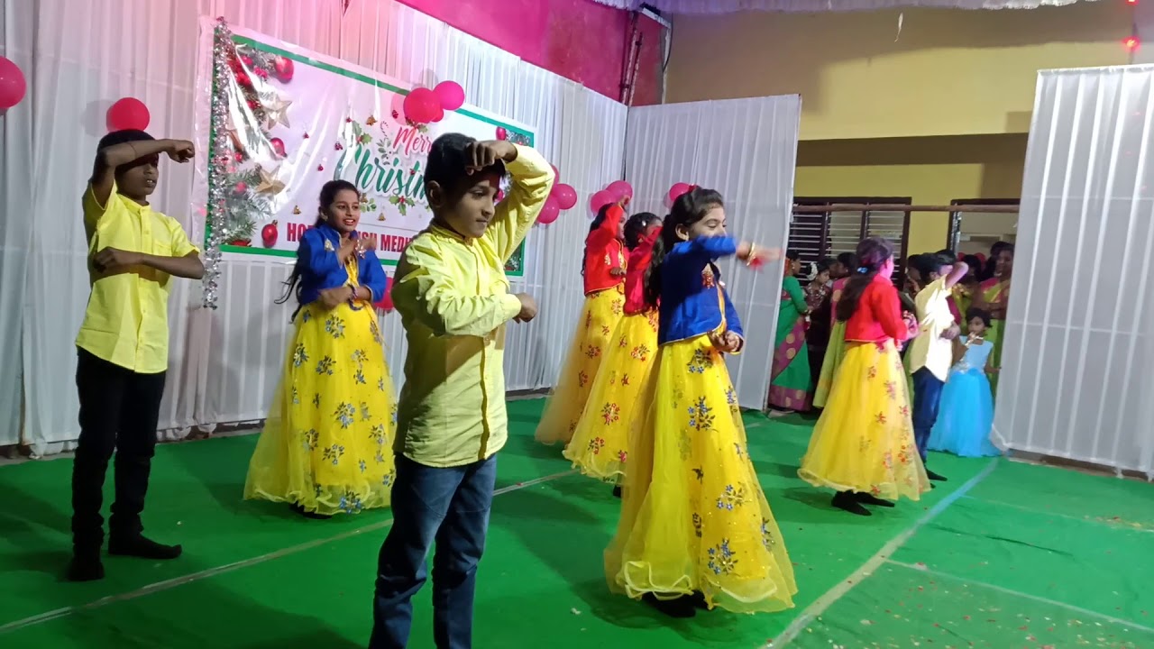 CLASS 6 CHILDREN DANCE 2019 - YouTube