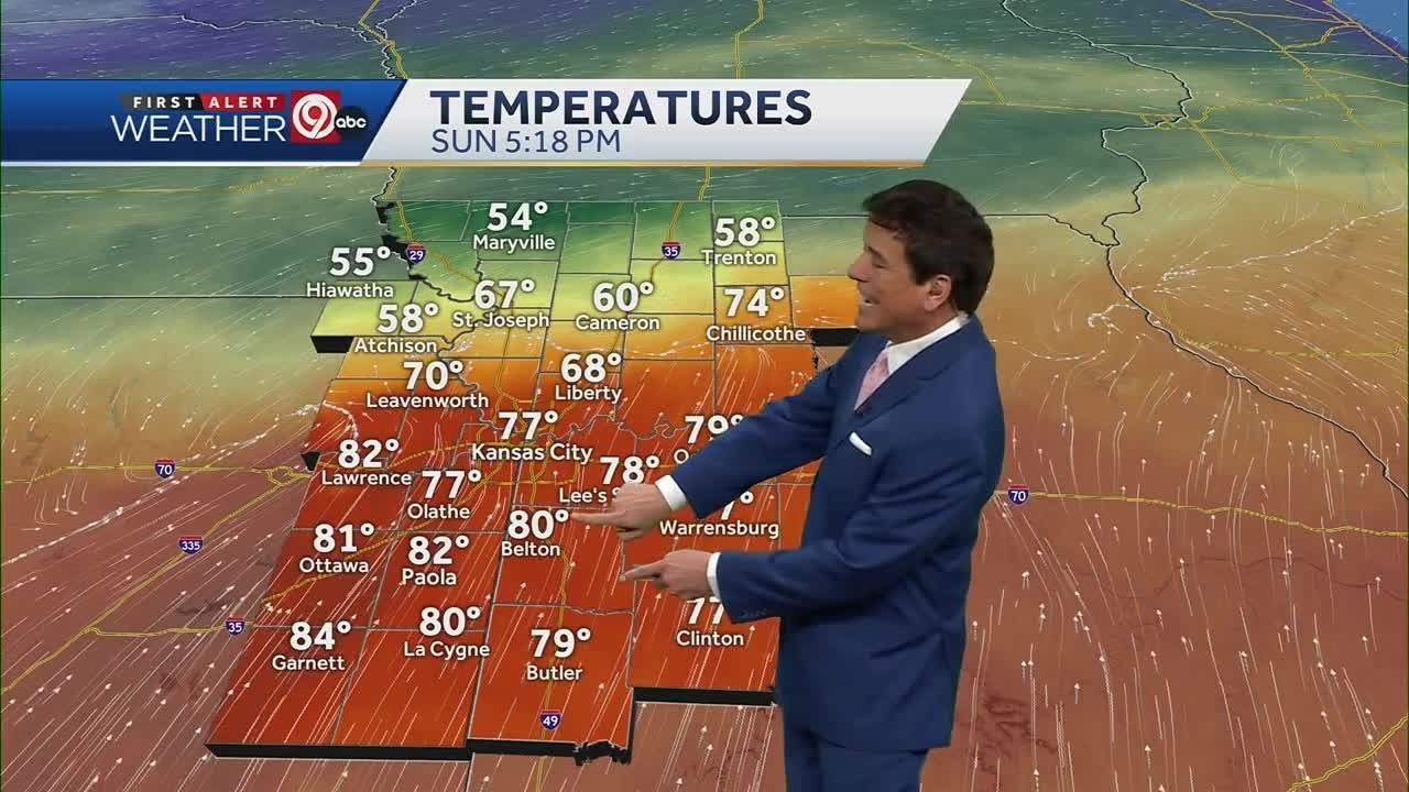 Severe storms are possible on Monday - YouTube