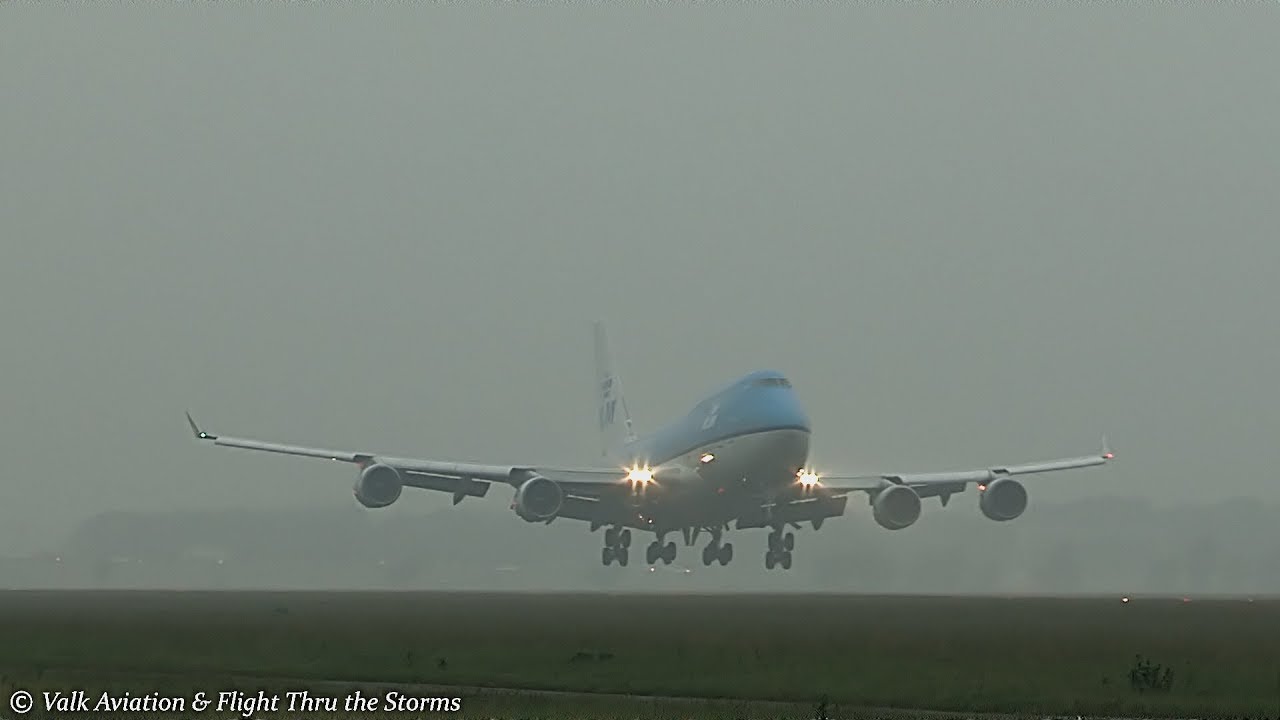 Low Visibility Landing B747 /// KL174 @ Captain E.K. - YouTube
