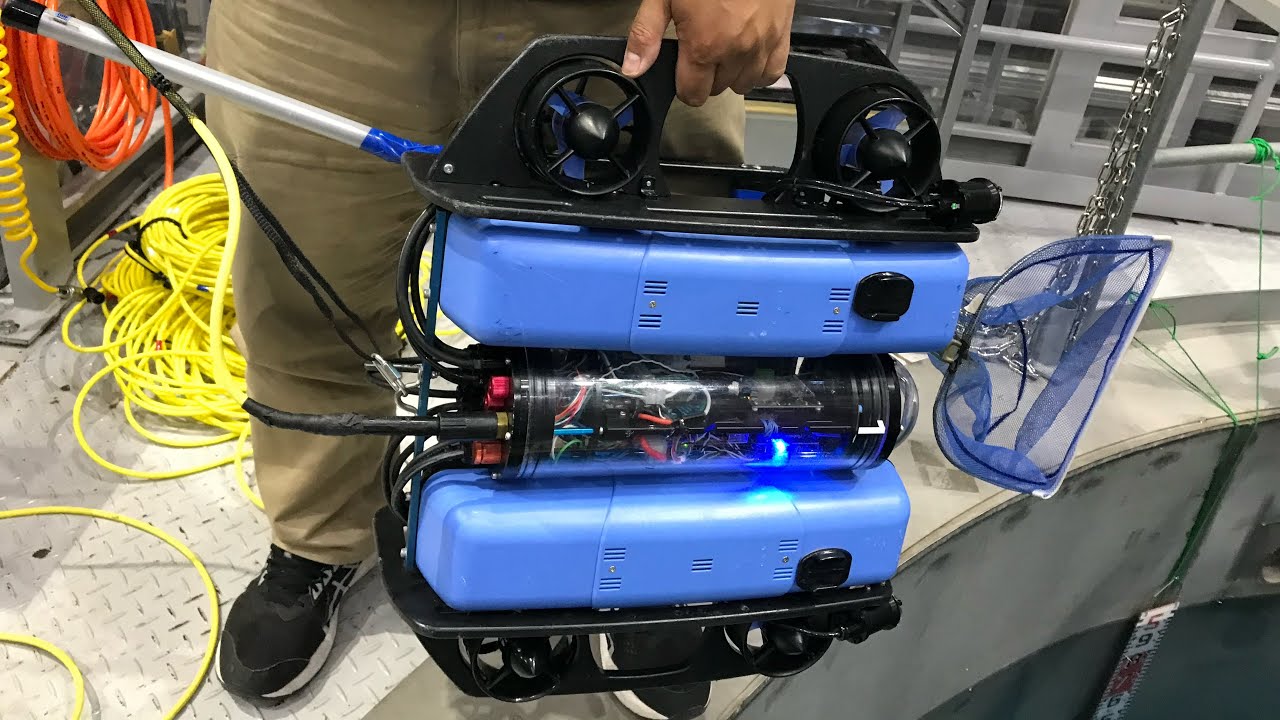 水中ドローンBlueROV2のビッチ制御動画。 - YouTube