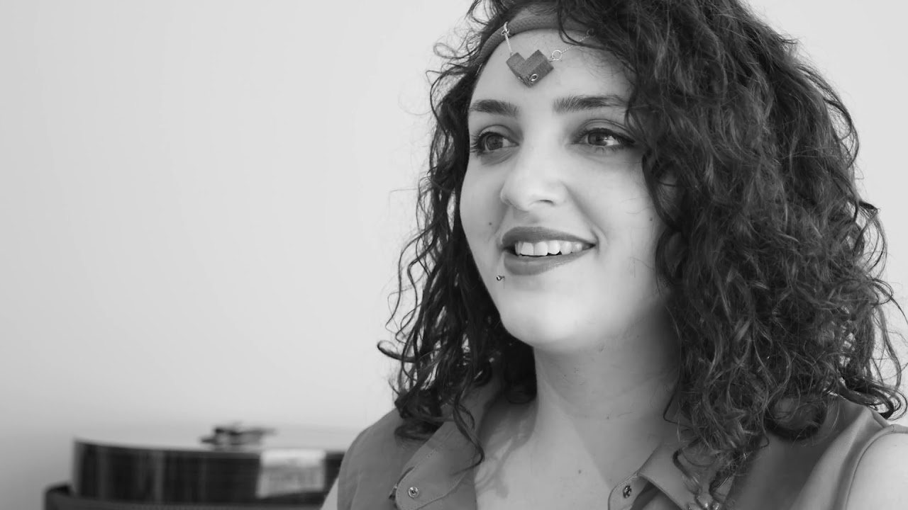 Shelley Segal: Singing For The Atheist Movement - YouTube