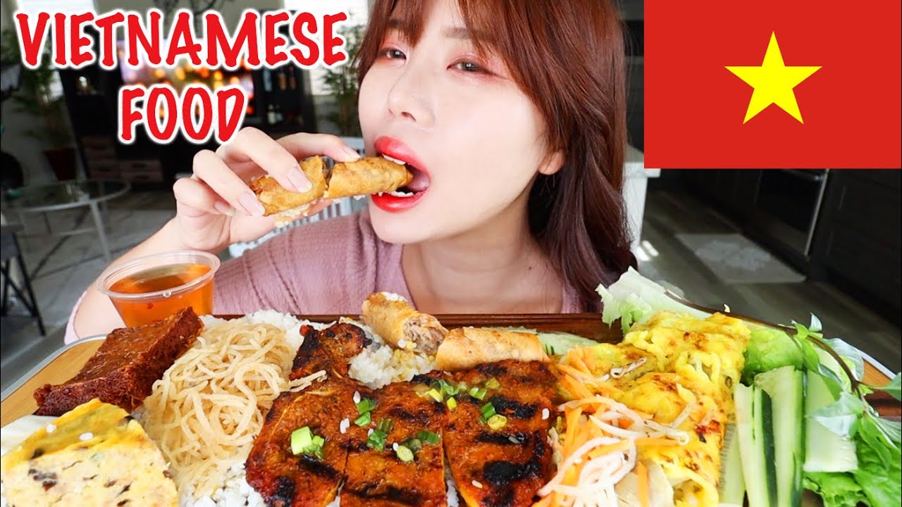 VIETNAMESE FOOD MUKBANG 먹방 Com Tam Dac Biet (Broken Rice Dish), Banh ...