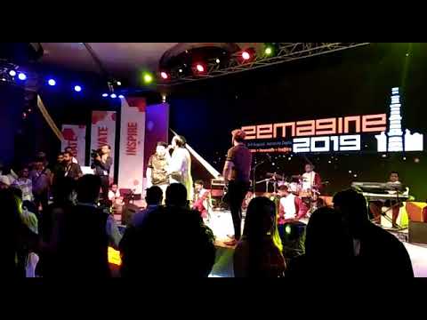 Altamash faridi shadab faridi live performance - YouTube