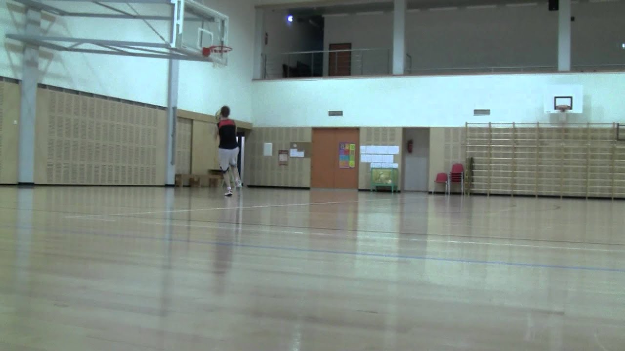 Practising dunks with volleyball - YouTube