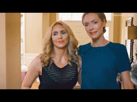 Des femmes se dévouent à la tâche pour donner un coup de main au voisinage.