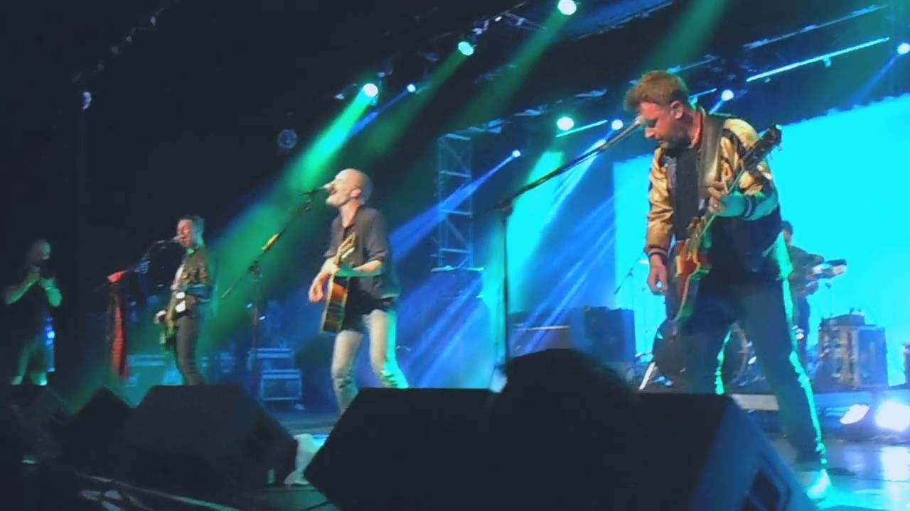 Travis - 3 Miles High en vivo - YouTube