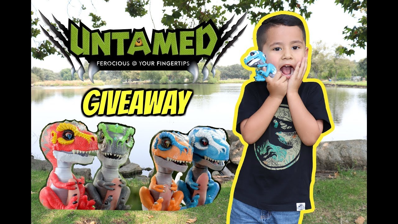 UNTAMED fingerlings T-REX dinosaur unboxing, Untamed T-REX GIVEAWAY ...