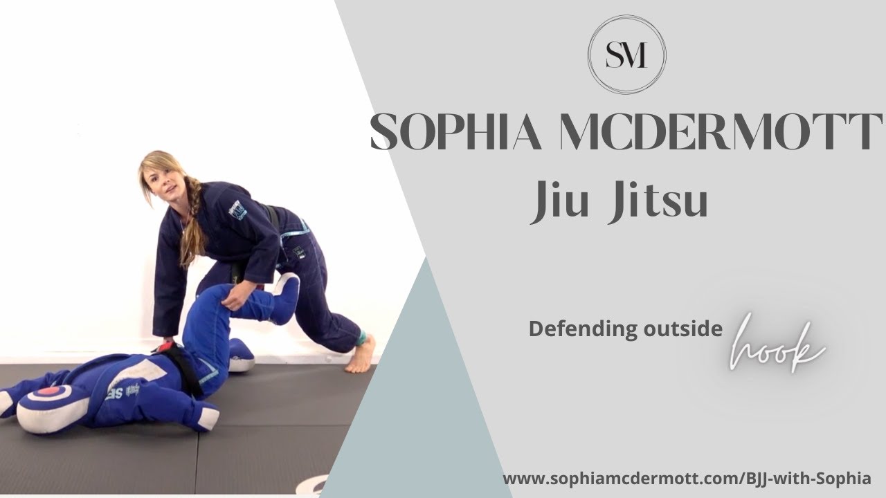 BJJ with Sophia McDermott. Defending outside hook. - YouTube