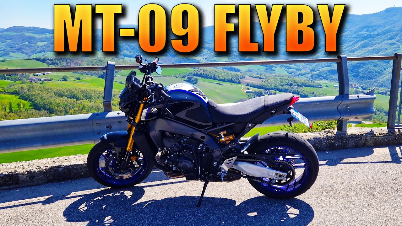 Yamaha MT-09 SP Gen3 - FLYBY - YouTube