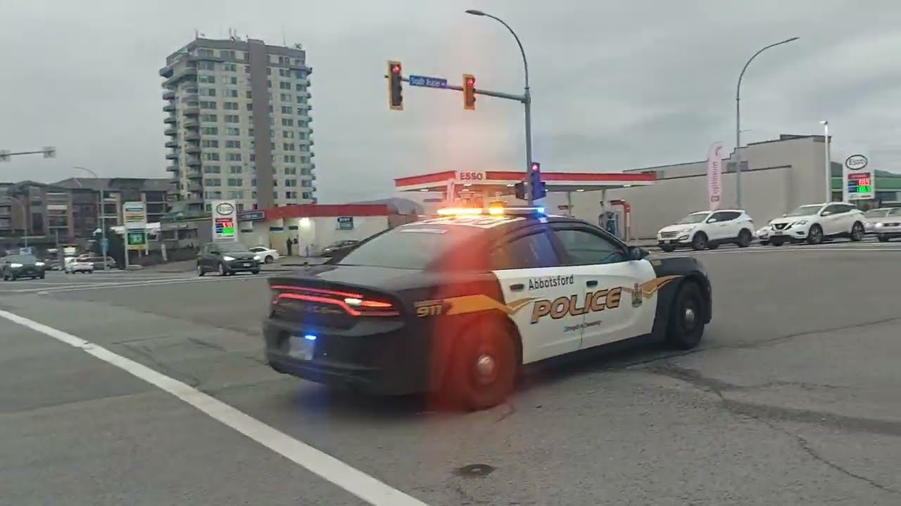 **Rumbler** Abbotsford police department Tahoe and Charger responding ...