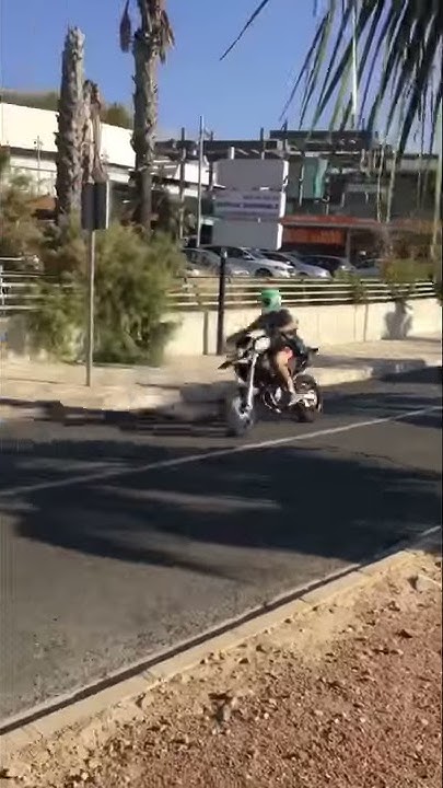 Derbi drd pro - YouTube