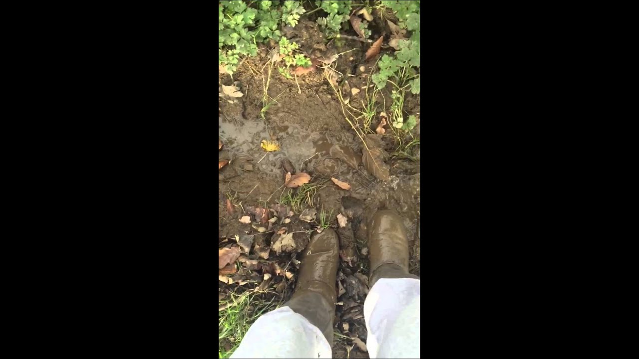 UGG boots walking in mud and pond - YouTube