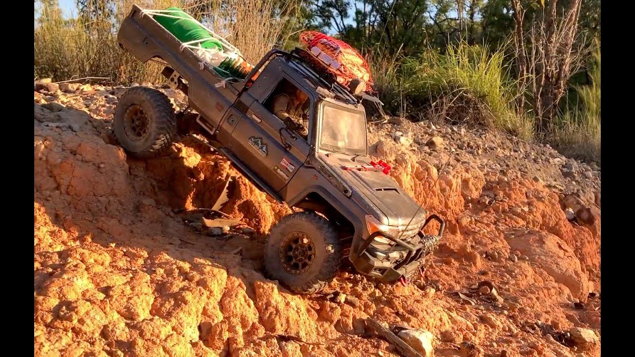 Toyota LandCruiser LC70 4x4 Off Road Adventure Trail RC Crawler Axial ...