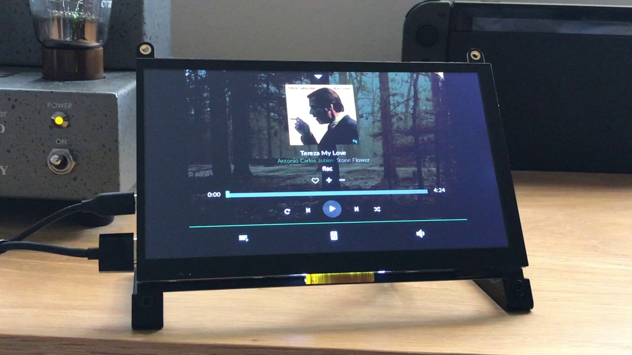 VolumioにTouch Displayプラグインをインストールして起動、動作確認してみた - YouTube