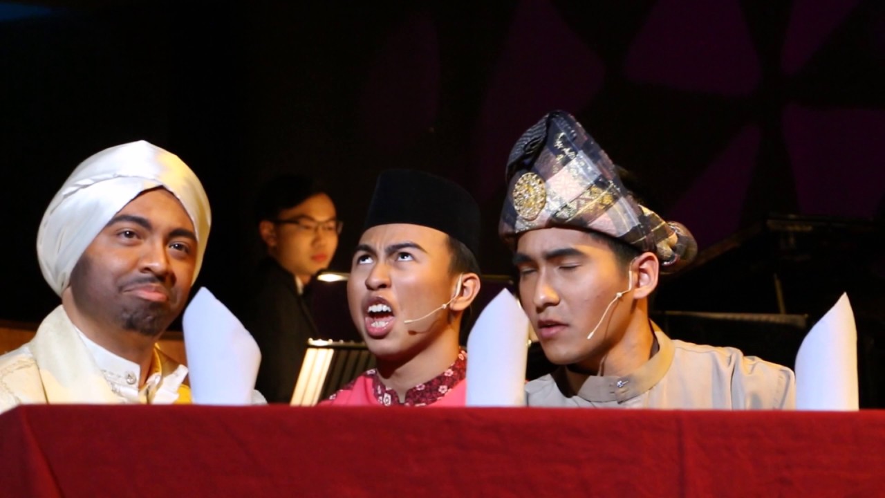 Festival Of Diversity XIV: Raja Bersiong: The Vampire King - YouTube