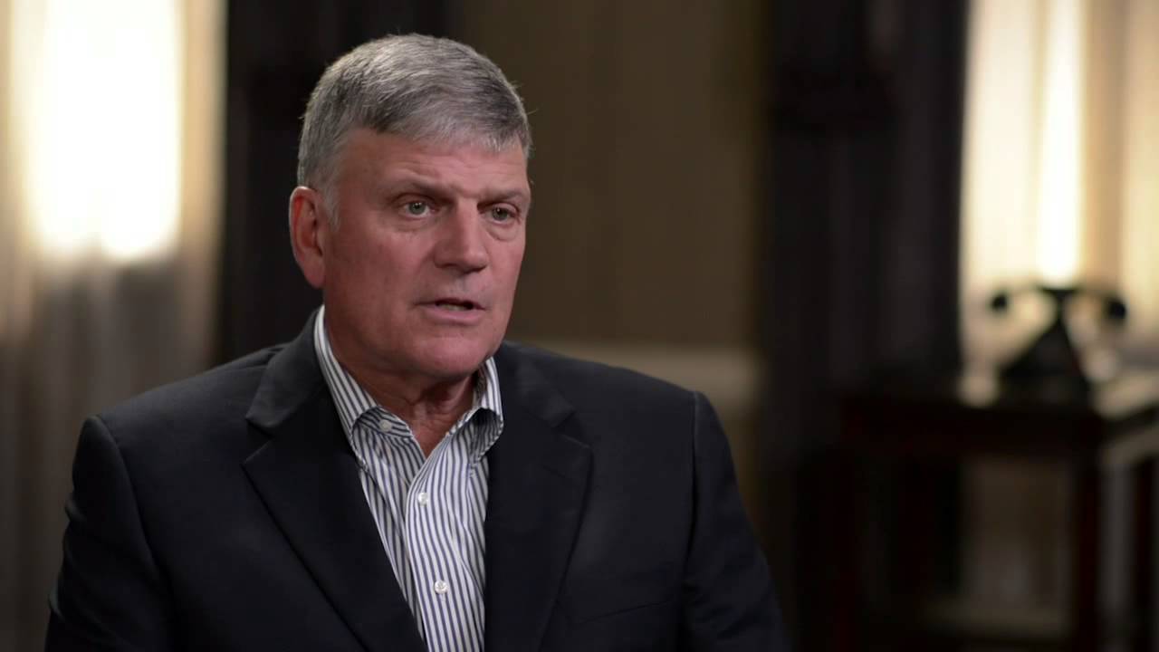 God's Miracle for an Ebola Patient, Dr. Kent Brantly - YouTube