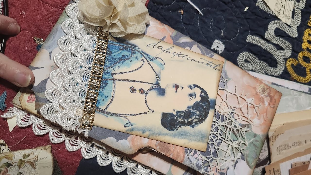 Flip through folio from a file folder TUTORIAL in my FB group next week ...