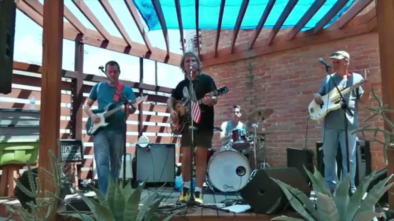Colin Boyd Band at the Deep Ellum Brewing Company--Highway to Hell (AC ...
