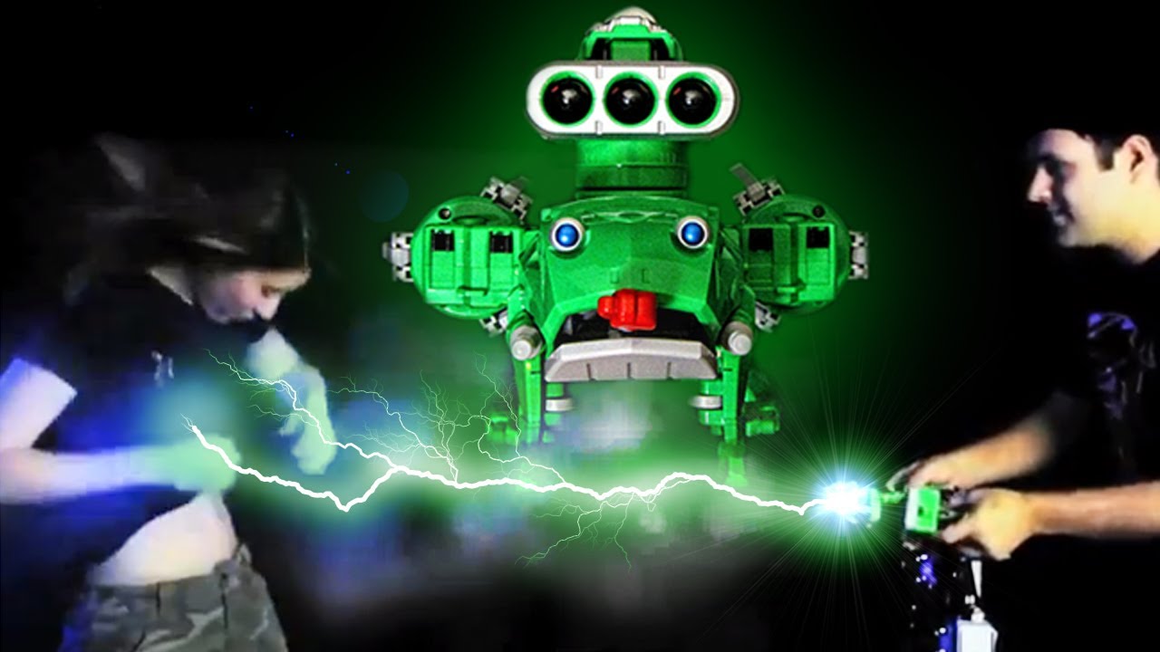 Go-Busters FS-0O Frog vs Mia! 2013 Super Sentai Dinosaurs? Power ...