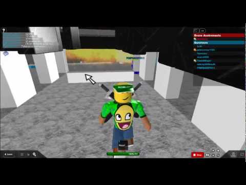 Roblox: Survive a spaceship crashing into the moon! - CRASH! - YouTube