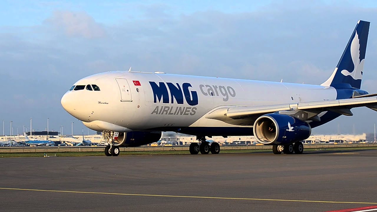 aircraft design - How was the 'bump' removed from the Airbus P2F ...