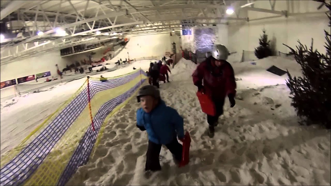Sledging at Xscape Braehead - YouTube